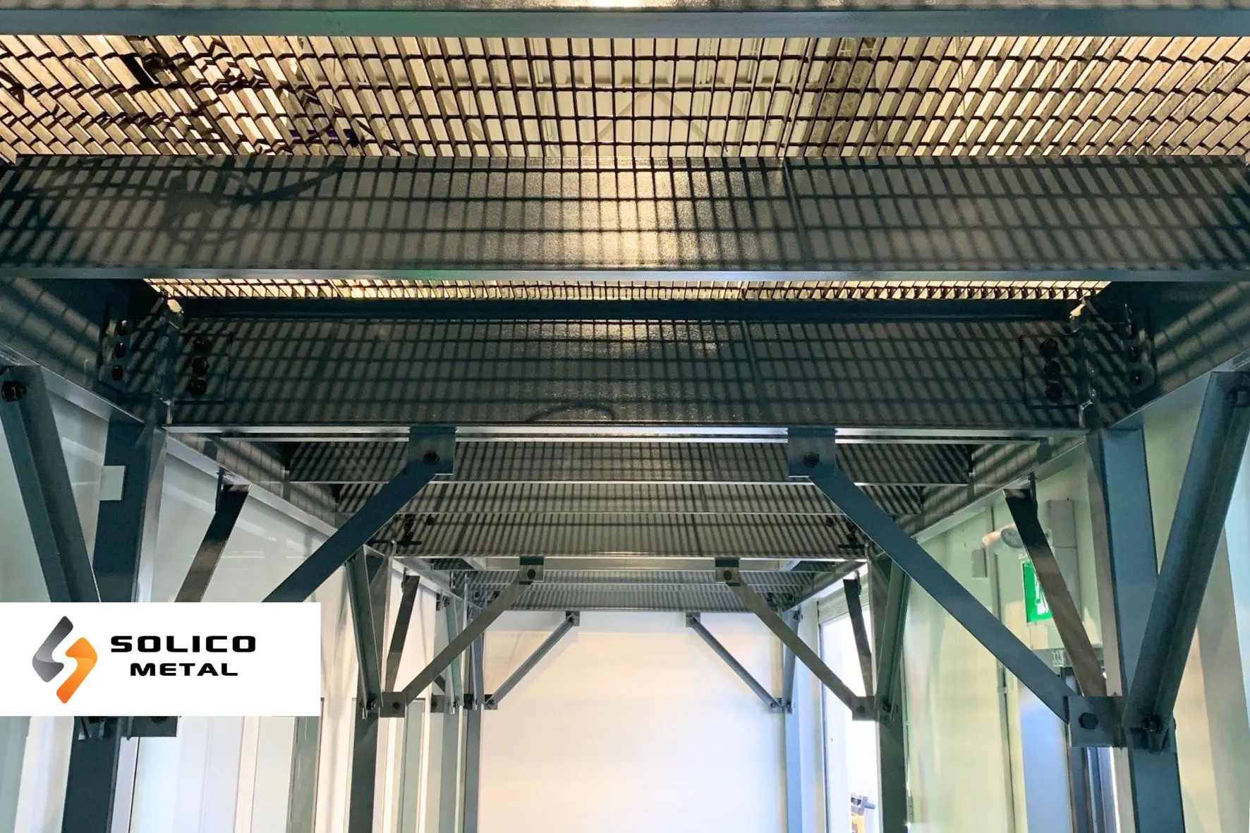 Custom Platform for a Laboratory - Solico Metal